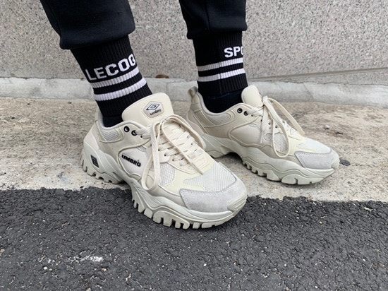 엄브로 범피 엑스 네오 베이지 BUMPY-X NEO (U9323CCR71) 내돈내후 솔직후기 2020년 인싸신발 추천 : 네이버 블로그