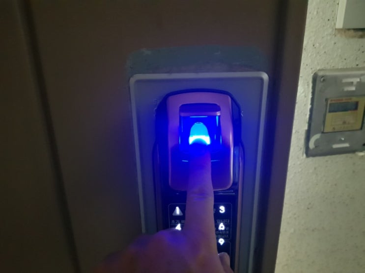 대전 둔산동열쇠-삼성 지문인식 도어락 SHP-DP930 국화우성 아파트에 설치 : 네이버 블로그