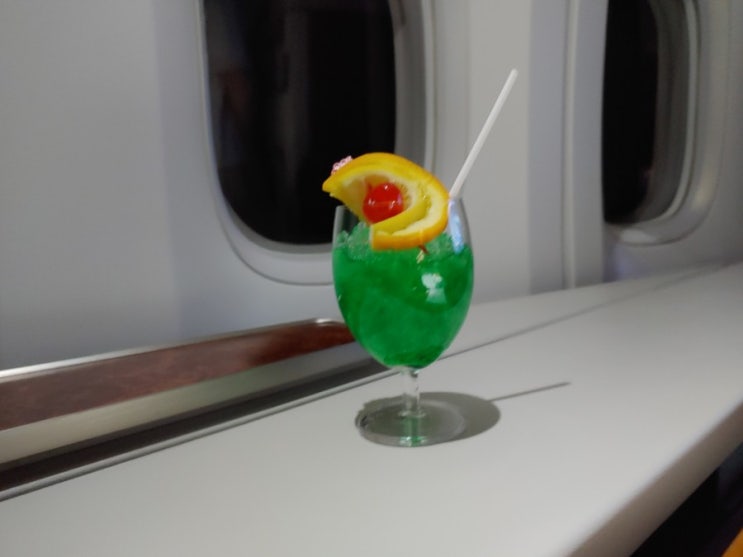 대한항공 일등석 코스모 스위트 2.0 인천-쿠알라룸푸르 KE671 탑승후기 : 네이버 블로그