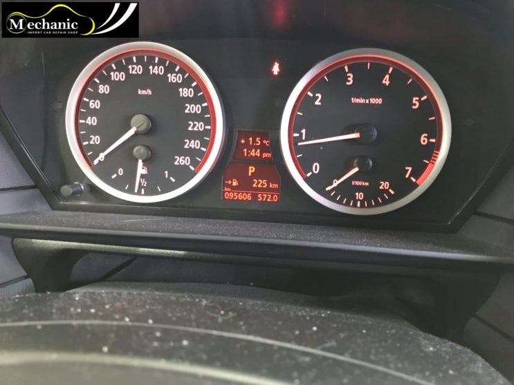 Bmw 523i E60 N52 엔진오일 브레이크 액 교환 작업3280 구리다산남양주하남강동송파중랑 수입차정비