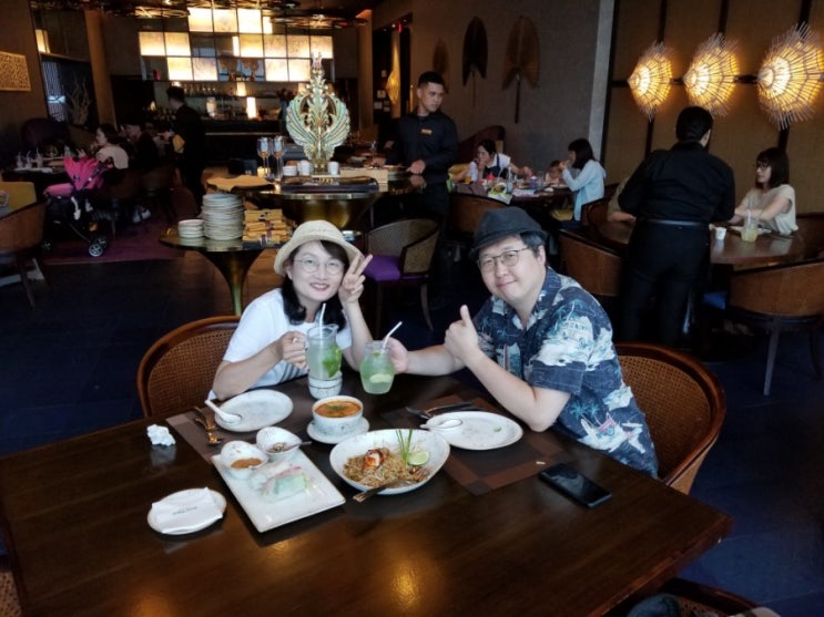 [2020 괌 Guam 여행] 결혼 24주년, 이보다 더 좋을 수는 없었던 결혼 24주년 기념 저녁 식사 @ 두짓타이 소이 ...