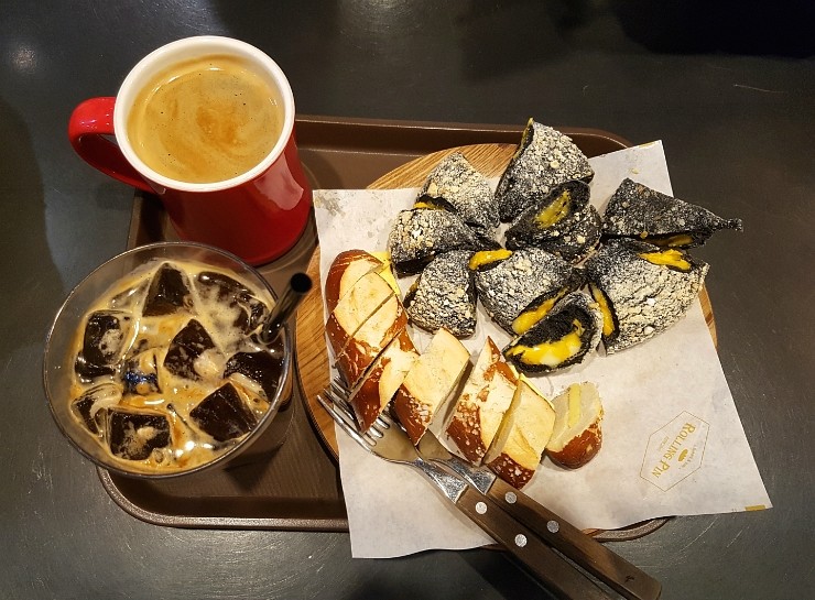 여의도 빵집 카페 롤링핀 커피까지 맛있었던 베이커리카페 네이버 블로그