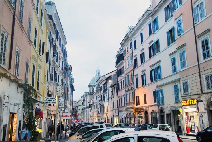 이탈리아 로마 둘째 날 ③ 몬티 지구 Via Panisperna - Via dei Serpenti : 네이버 블로그