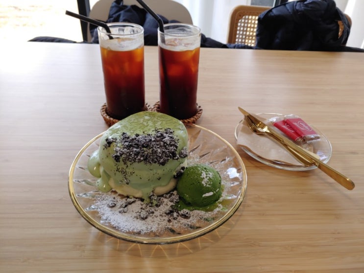 신동 카페거리 'MONGLE COFFEE(몽글커피)' :: 가격대 착하고 몽글몽글한 팬케이크가 짱맛있어요^.^ : 네이버 블로그
