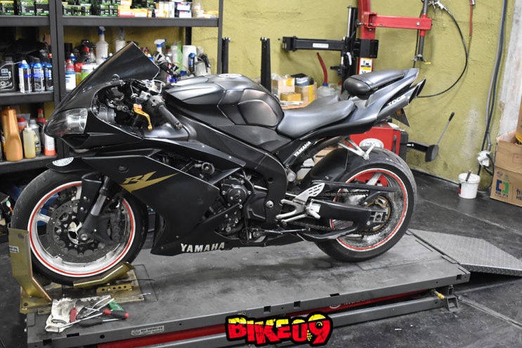 야마하 Yzf R1 오토바이 클러치디스크 교체 콘티넨탈 스포츠어택3 타이어 할인 장착 프로모션 대구 바이크09 네이버 블로그