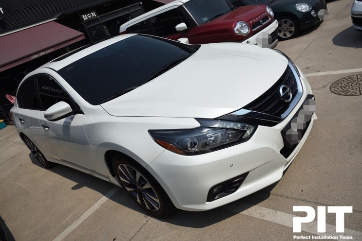 Nissan 닛산 알티마 외판수리 외형복원 판금도색 사고수리 도색 보험수리 일산수입차정비 일산닛산수리 Pit오토모빌
