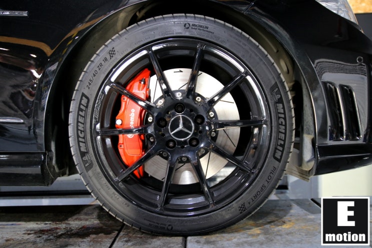 벤츠 E220 CDI 네오테크 NF 6P 브레이크 튜닝 355mm - E63 AMG 풀튜닝 차량 ! : 네이버 블로그