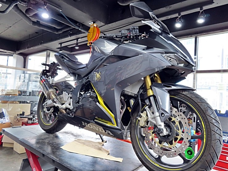 스쿠터센터 혼다 Cbr250rr 이치로 엔진오일 오일필터 Sym 조이맥스 피렐리 프론트타이어 정품 프론트