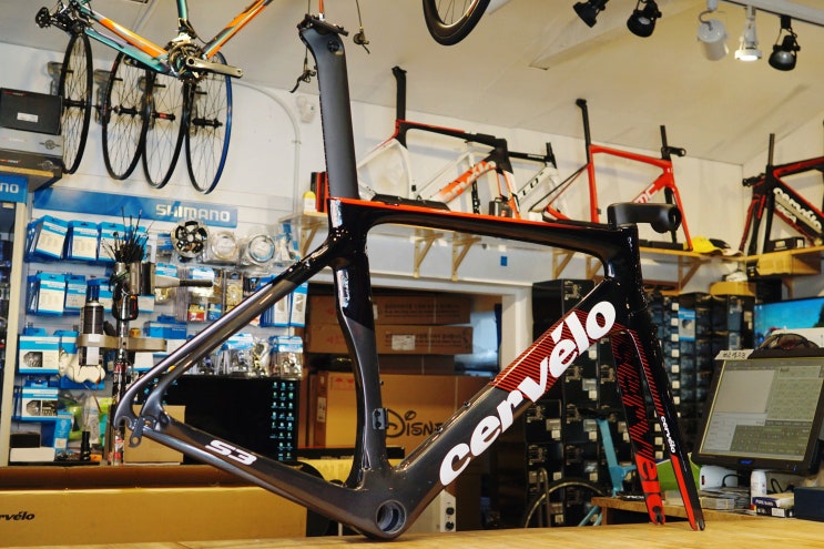 써벨로 S3 로드자전거 프레임세트 입고 카본 에어로 사이클 추천 순위 림브레이크 조립 105 울테그라 Di2 철인 입문 가성비 부산 양산 Cervelo 할인 매장 베랑길