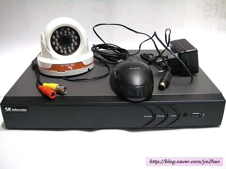 [판매완료]SKT-HT04 에스케이텔레콤 / 포인트캠 / 하이크비젼 스텐드얼론 2M TVI 4채널 중고 녹화기 CCTV중고 패키지(1CH) HD-TVI급 중고CCTV SK ...