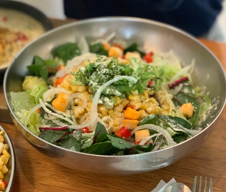 진량대구대 샐러드 스파게티 맛집 미즈컨테이너 갔다가 산책했어요~ 네이버 블로그