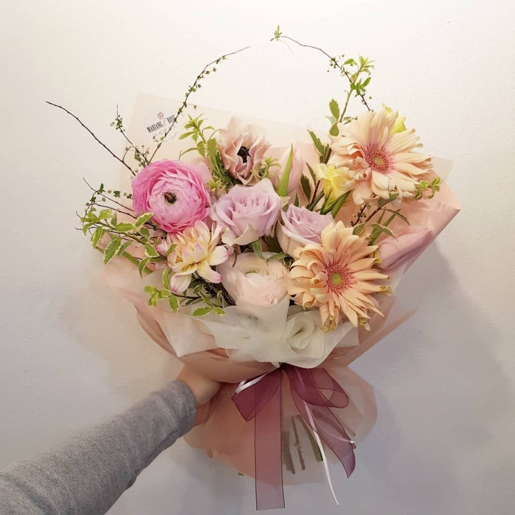 Mariangrose 핑크and연보라 기본사이즈 꽃다발 여자친구 꽃다발 기념일 꽃선물 연남동꽃집 홍대꽃집 상암동꽃집