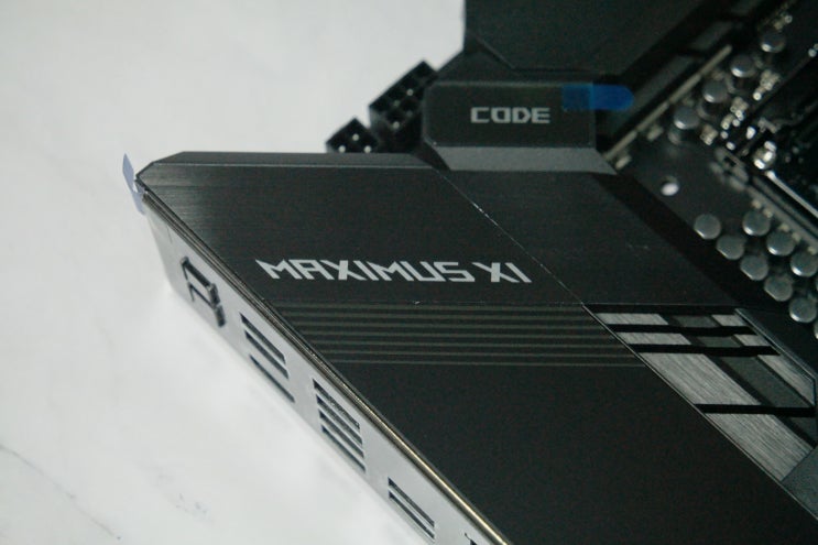 [메인보드] 에이수스 ROG MAXIMUS XI CODE 인텍앤컴퍼니 사용 후기 : 네이버 블로그