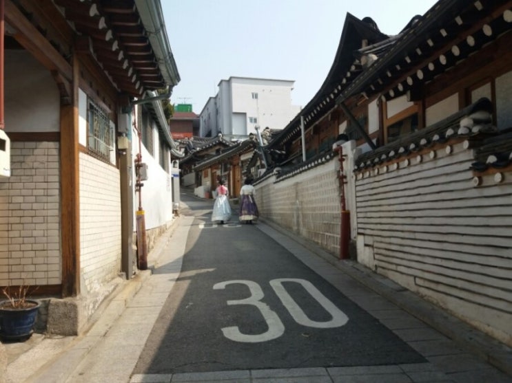 북촌 곳곳에서 수백 년의 역사와 문화를 느껴보자 : 네이버 블로그