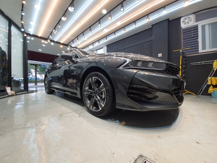 3세대 K5 DL3 파워트렁크 전동트렁크, 유광 도어 필러 가니쉬, 유리막코팅, 부분 PPF 시공으로 업그레이드 진주 오토리버스 : 네이버 블로그