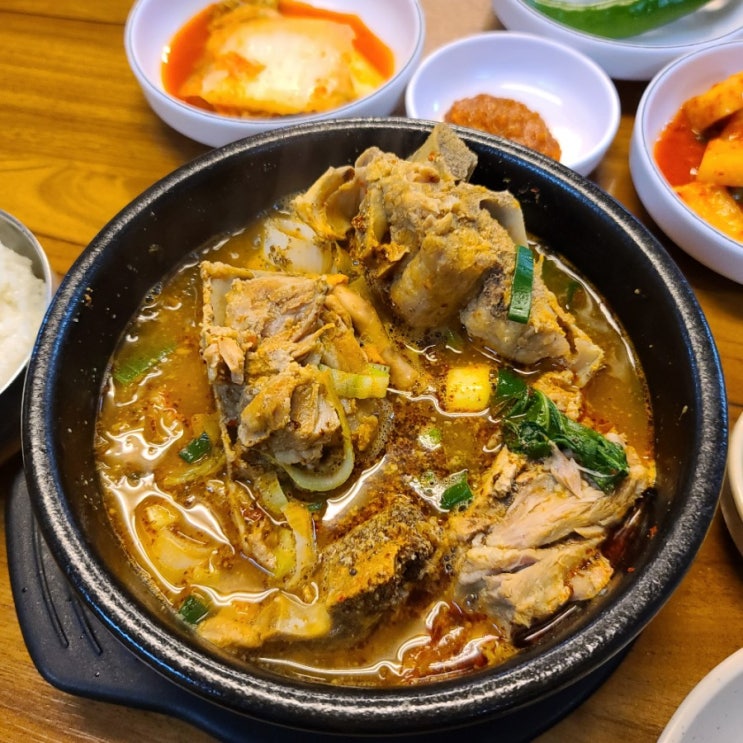30년전통 송가네감자탕 잠실 장미상가 밥집 뚝배기 감자탕 한그릇 네이버 블로그