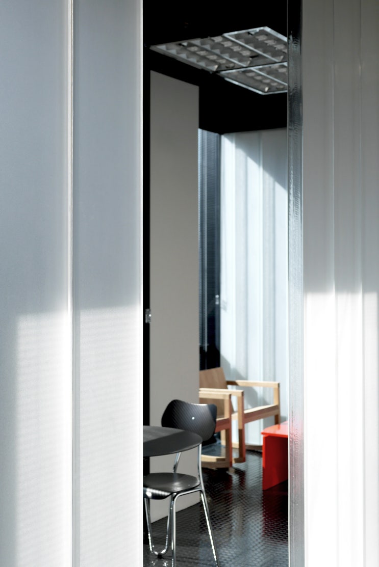 유글라스 ( Uglass ) 인테리어 시공 사례 - ATELIER KHJ에서 디자인한 신사동 SNU SMILE CENTER ...