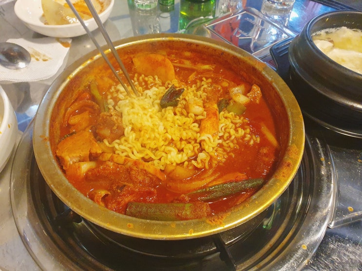 강동구 천호동 매운 갈비찜 신가네화끈한매운갈비찜 깔끔하게 매운맛으로 스트레스 확 날려버려요~ 천호역 근처~ 네이버 블로그