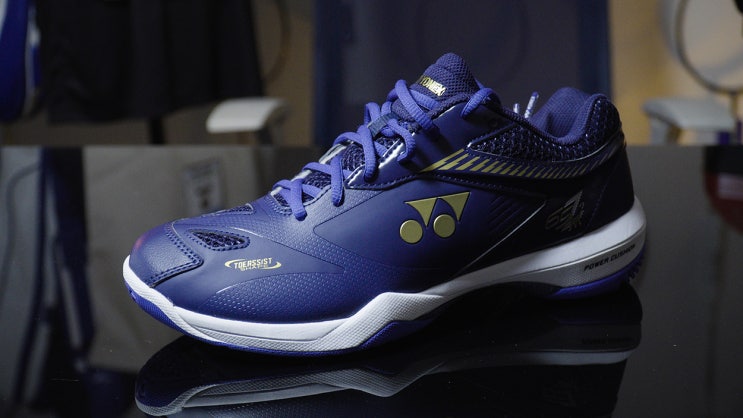 YONEX SHB-65Z2M UNBOXING / 새로운 색상의 요넥스 65Z2, 그중 켄토 모모타 한정판 요넥스 65Z2 시리즈 ...