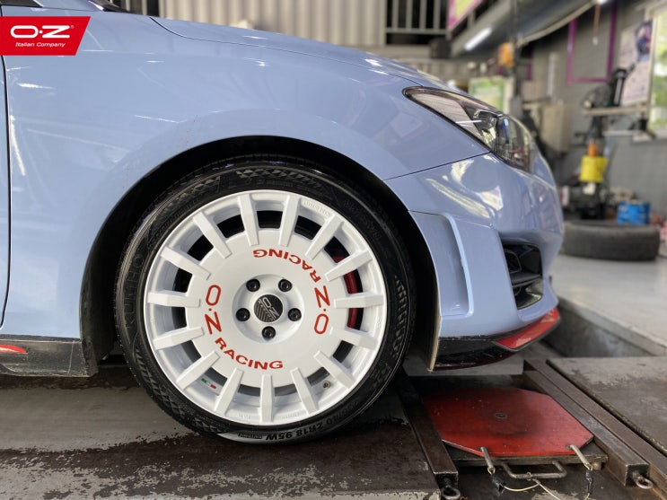 벨로스터N + 오즈 랠리레이싱 (OZ RALLY RACING col.White/RED LETTERING) : 네이버 블로그