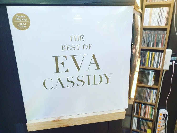 [교보문고 핫트랙스 광화문점]오늘의 추천음반 "THE BEST OF EVA CASSIDY" : 네이버 블로그