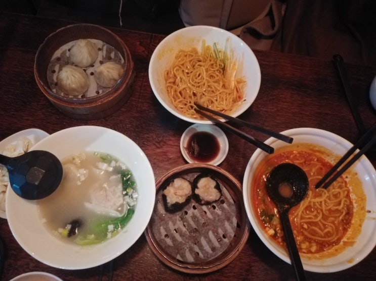 신사역 맛집 쮸즈 소룡포 쇼마이 딴딴면 란주식 비빔면 완탕 만두집 데이트 2020년 11월 네이버 블로그