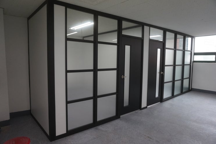 F자 타입 사무실 유리 칸막이 설치 : 네이버 블로그