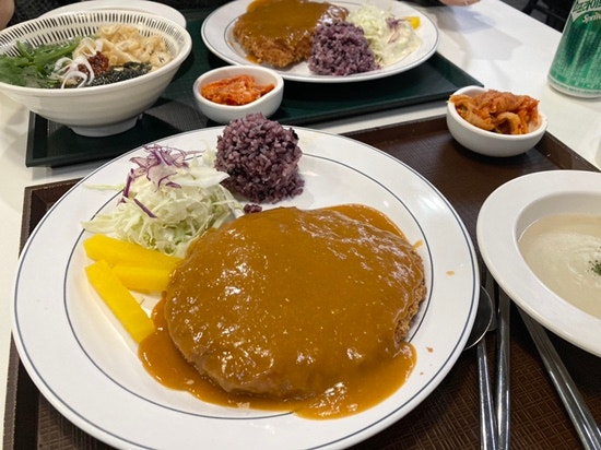 신촌맛집 유투버 엠브로가 운영하는 신촌 돈까스집 엠브로 돈까스 네이버 블로그