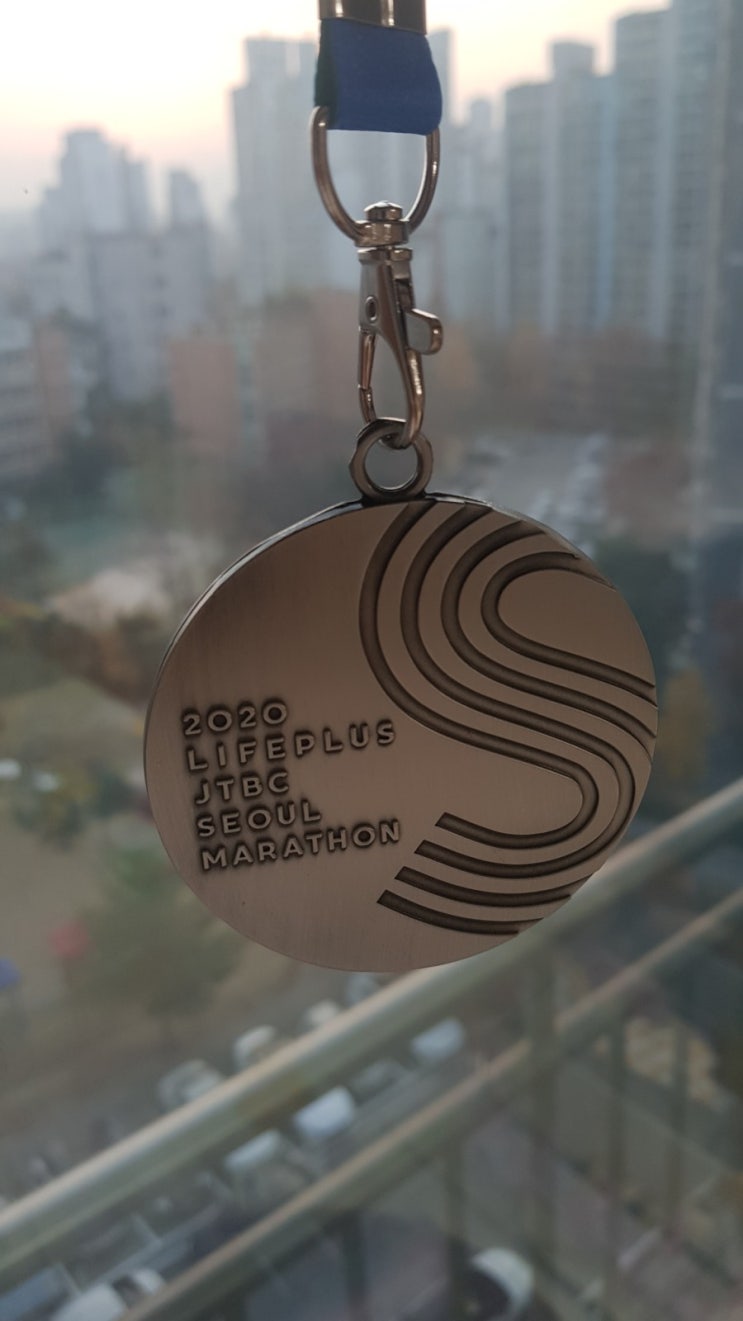 JTBC 서울마라톤 완주 메달 도착! : 네이버 블로그