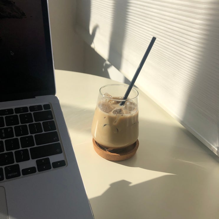 백현동 카페거리 플레이스 엠 조용히 작업하기 좋음 : 네이버 블로그