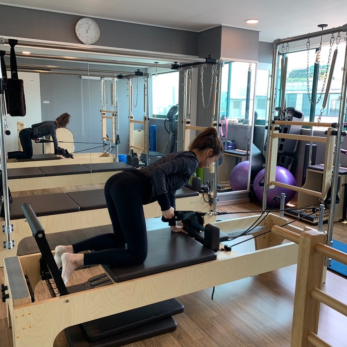 팔뚝살 빼고 싶다면 기구필라테스로 시작하세요 네이버 블로그