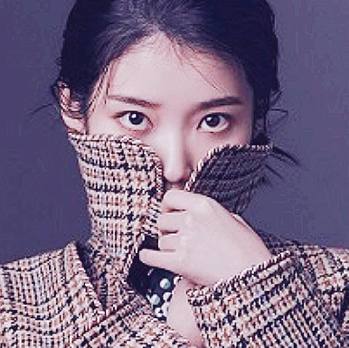 201120 아이유 GQ 코리아 12월 커버, ‘WOTY 2020 우먼오브더이어’ 특별판 화보 : 네이버 블로그