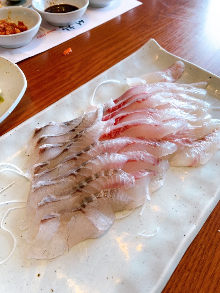 부산 해운대 뷰좋고 전망좋은 신선한 회코스요리 맛집 선창횟집 룸형식 네이버 블로그