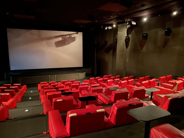 여의도 CGV 7관 프리미엄관 후기 (feat.포드v페라리) : 네이버 블로그