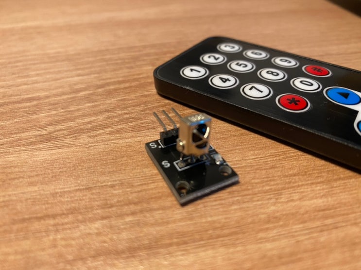 Bitelab 아두이노 Ir 적외선 수신기 센서를 이용하여 Led 켜고 끄기 Tv 리모컨으로 아두이노 조종하기 네이버 블로그