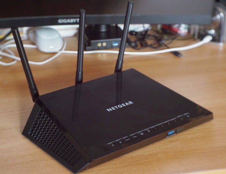 빠르고 쉬운 공유기 - 넷기어 Nighthawk R6700 유무선공유기 리뷰 : 네이버 블로그