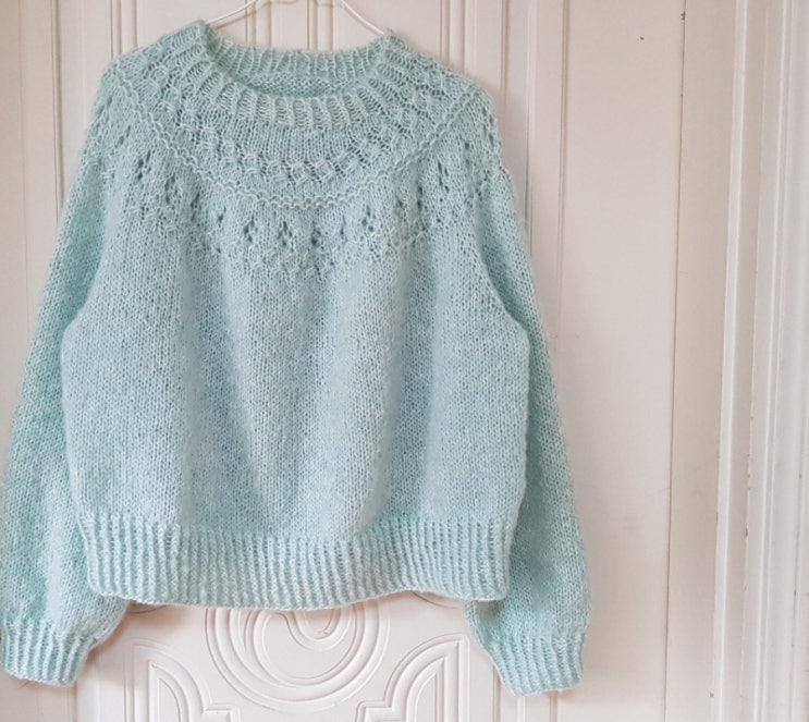 [풀오버] RANUNCULUS SWEATER : 네이버 블로그