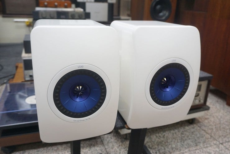 KLF사의 LS-50 스피커입니다. : 네이버 블로그