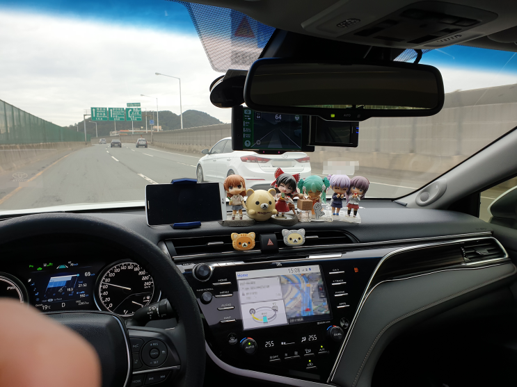 comma two -openpilot / (오픈파일럿)= 토요타 캠리 하이브리드 자료 : 네이버 블로그