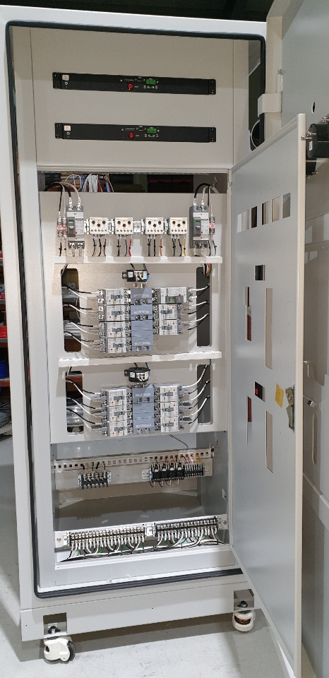 STS 자동절체스위치가 결합된 무순단 출력 전원 이중화 UPS 시스템 및 분전함 구성 : 그린파워 UPS : 네이버 블로그