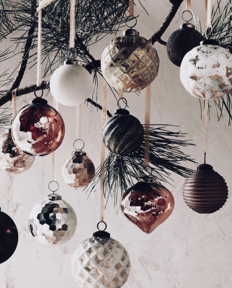 내일 크리스마스야! 크리스마스팝송 Loving Caliber - Tomorrow It Is Christmas (러빙칼리버 ...