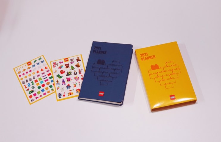 [리뷰] 2020년 겨울 레고 구매 프로모션 이벤트로 득템한 2021년 레고 플래너 (LEGO Planner) 리뷰 : 네이버 블로그