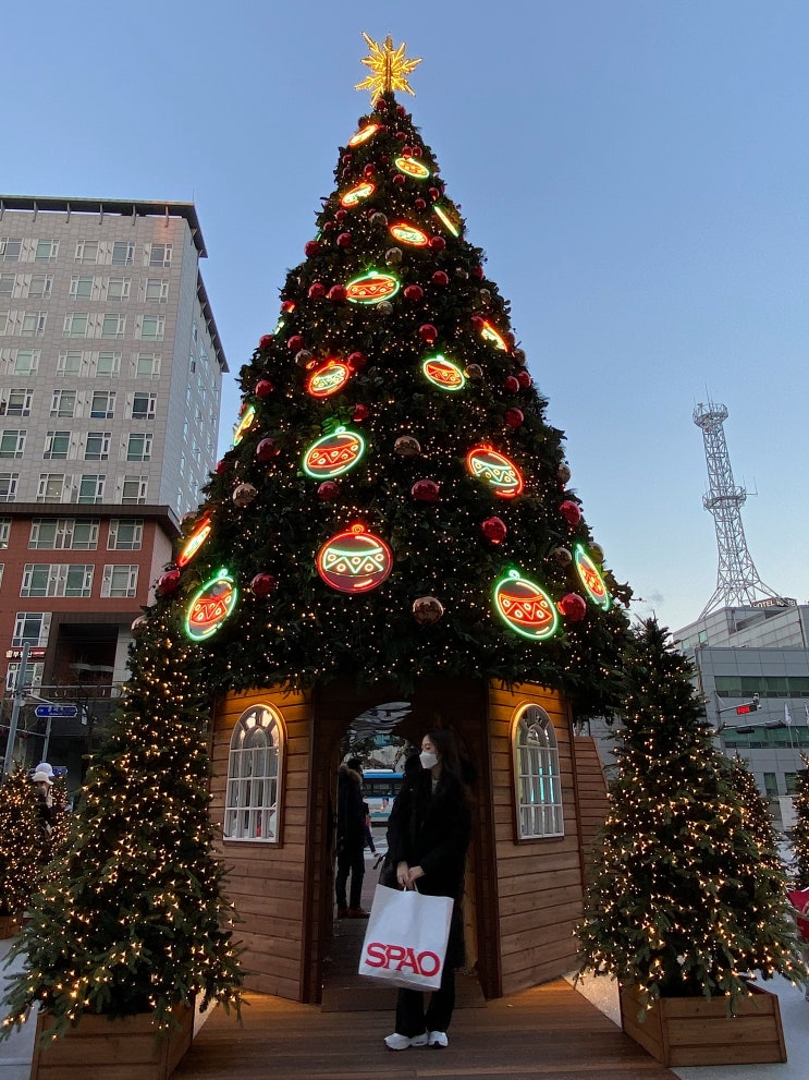 영등포 타임스퀘어 추억의 서가앤쿡😋💛 And 연말 크리스마스 트리🎄💚 네이버 블로그