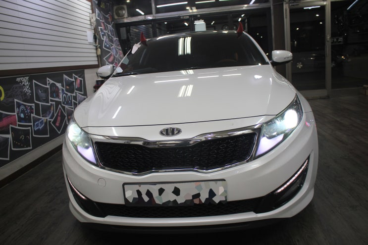 K5 전조등 순정 HID 6000K (화이트) 벌브 교체 _CARZIP 카집 : 네이버 블로그