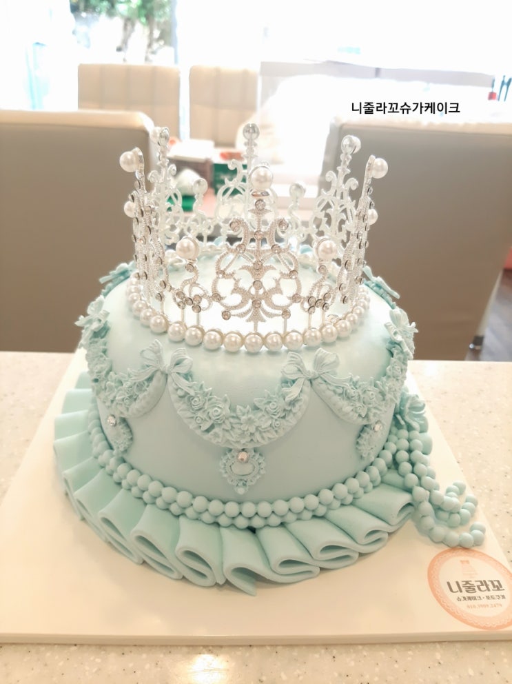 쥬얼리샵 오픈 선물 티아라 왕관 케이크 생일생신프로포즈연예인 모형케이크부산슈가케이크부산슈가크래프트클레이케이크