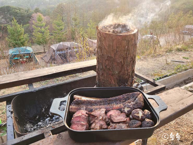 캠핑요리 우대갈비 맛있게 굽는 법 캠핑고기는 오마이미트에서 네이버 블로그