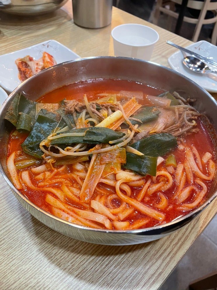 구로디지털단지 대륭포스트타워1차 맛집 육개장 전문점 육개장인 네이버 블로그