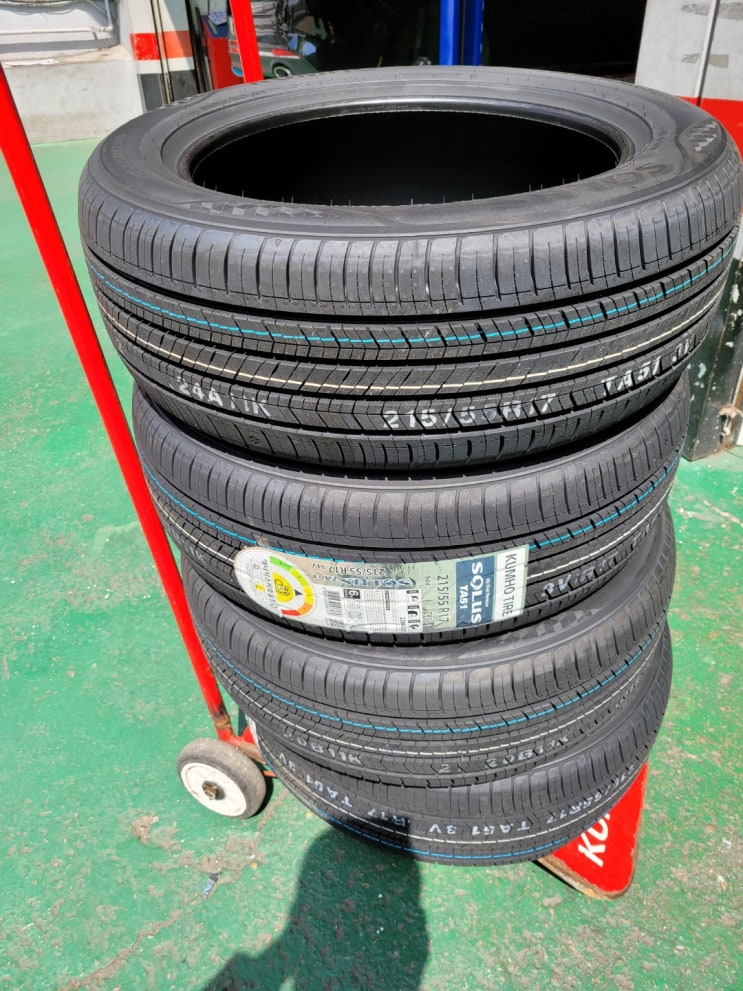 (휠타이어나라)금호타이어 솔루스 TA51 장착기-기아자동차 K5 : 네이버 블로그