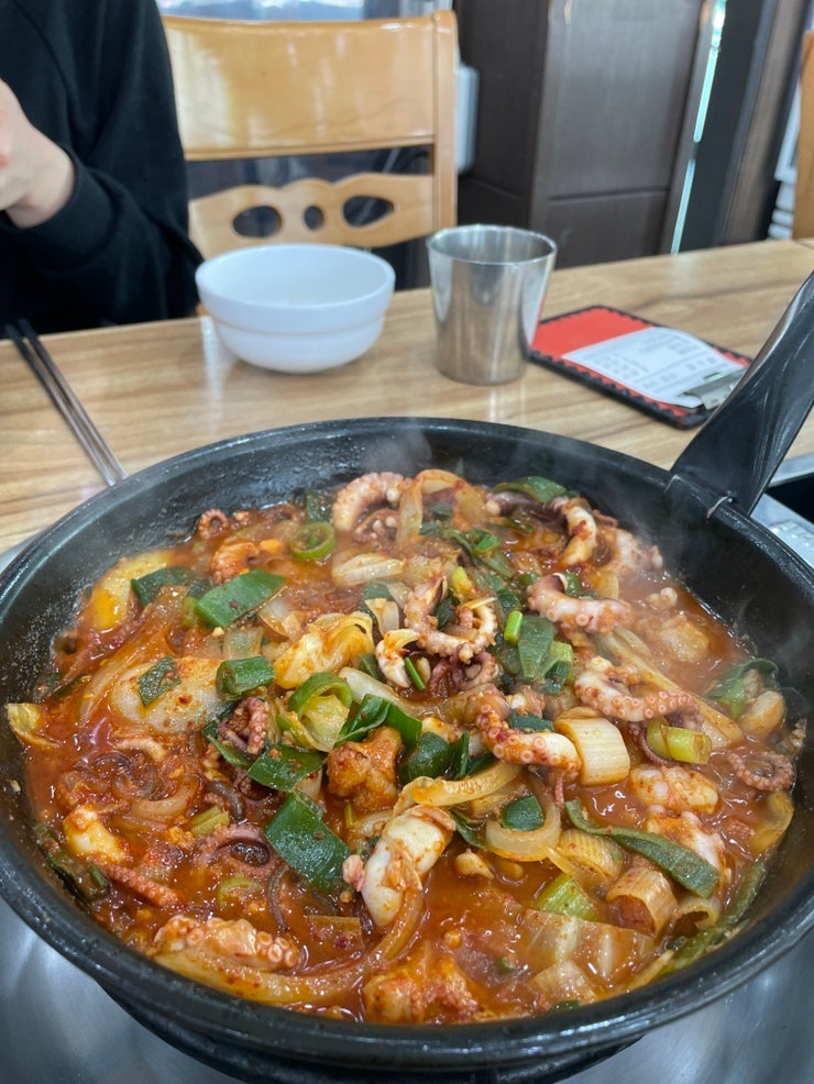 짠내투어 부산 맛집 - 낙곱새 맛집 "국이네 낙지볶음" : 네이버 블로그