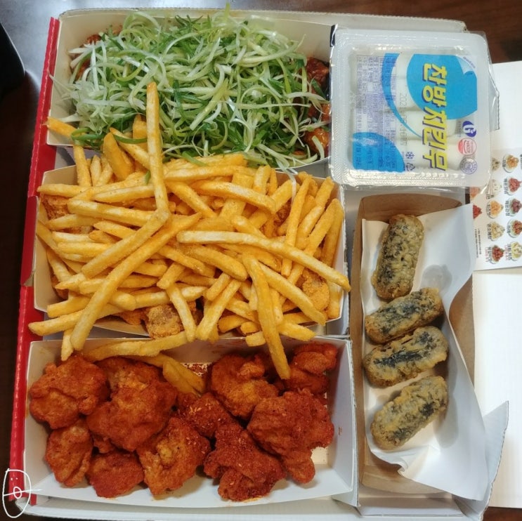 미쳐버린파닭 세 가지 맛 먹어 본 후기 맛있어요 양꼬치 매운치즈 왕갈비 네이버 블로그